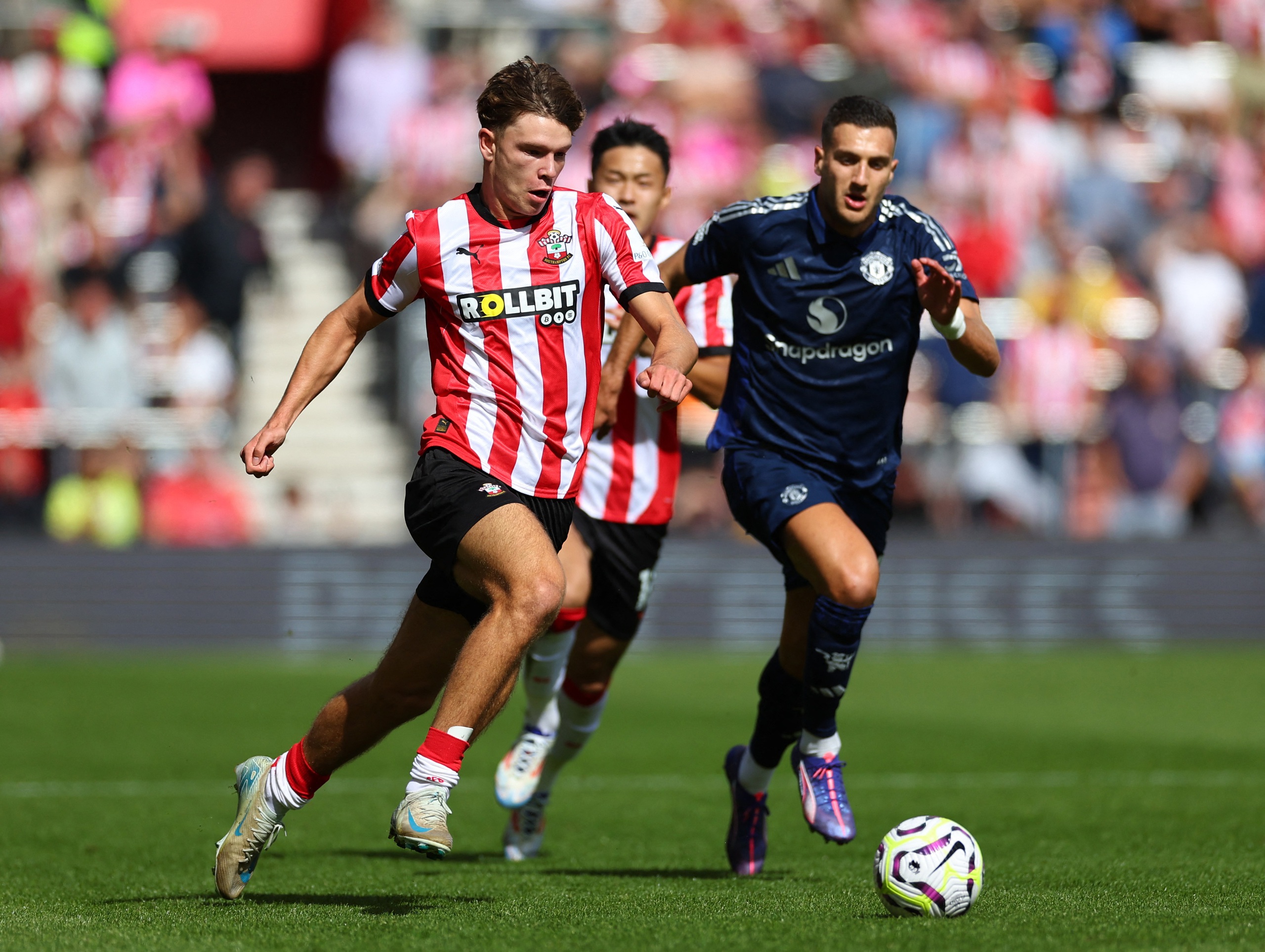 De Ligt và Rashford ghi bàn, Man United thắng tưng bừng Southampton