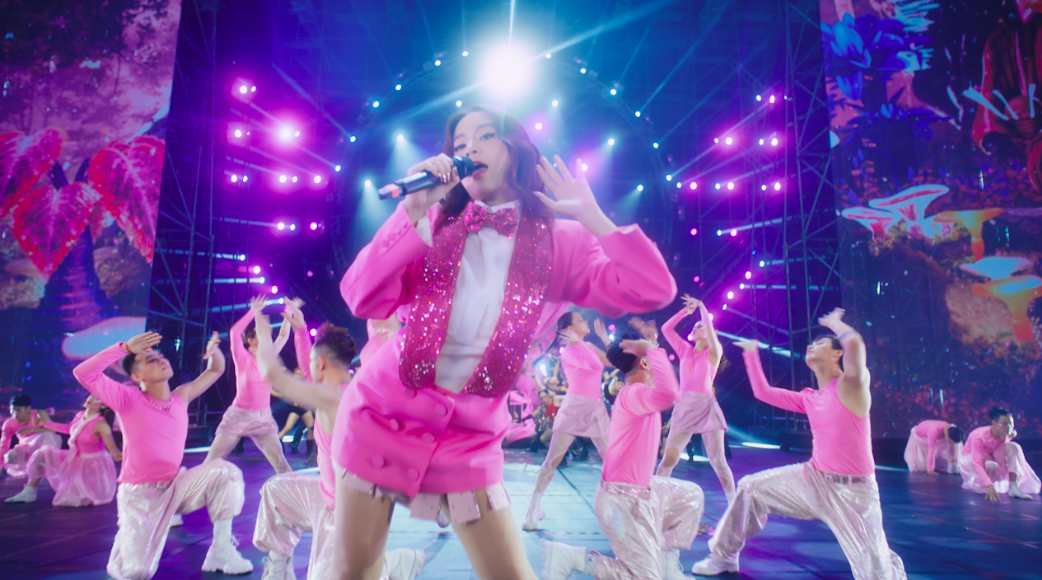 Phim tài liệu âm nhạc của Hoàng Thùy Linh