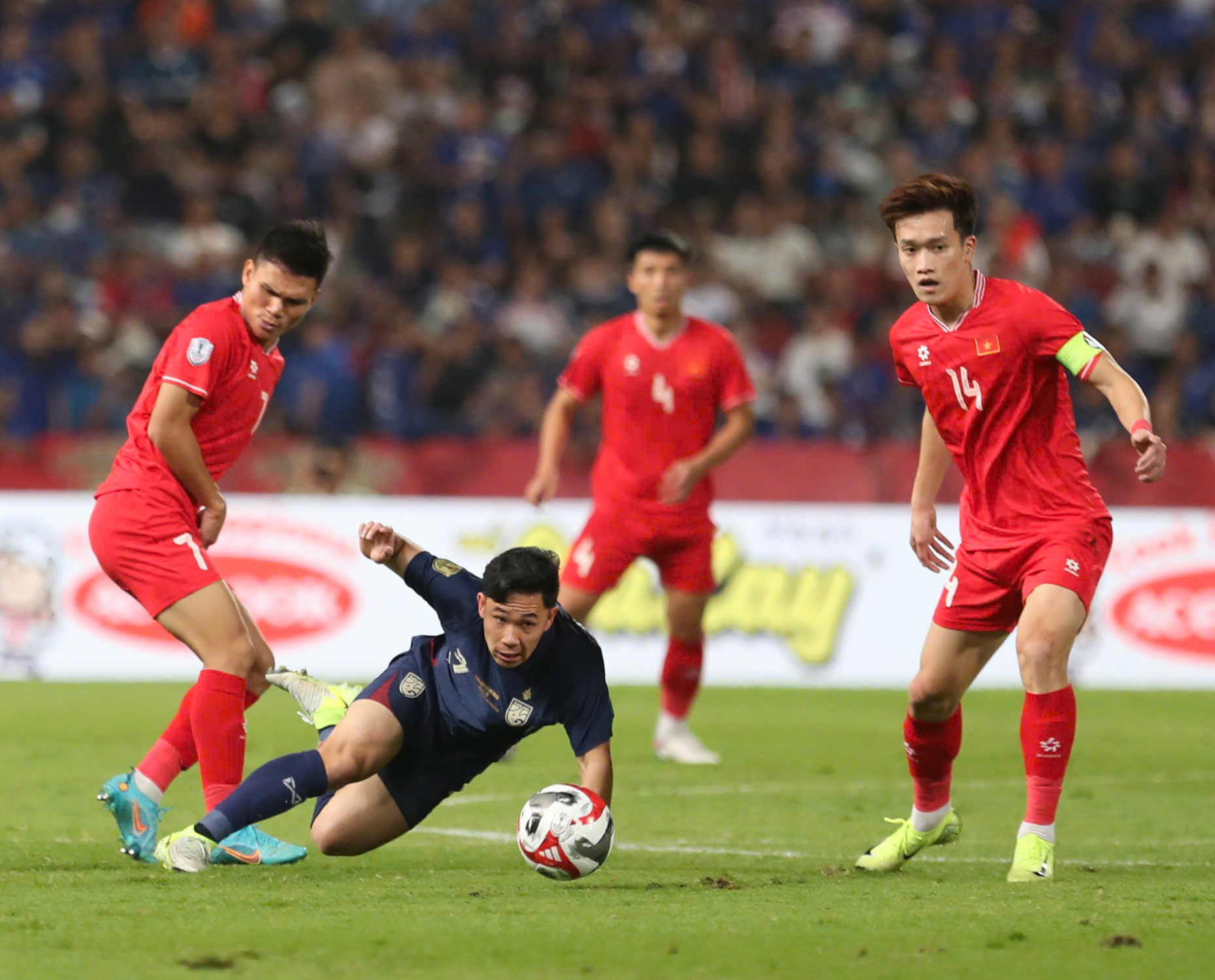 Pha lập công của Supachok dẫn đầu danh sách Bàn thắng đẹp nhất ASEAN ...