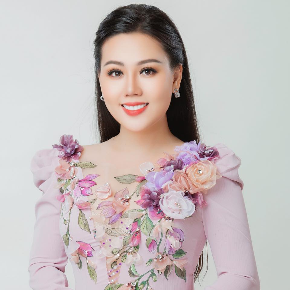 Duong Hong Loan y Luu Anh Loan están entusiasmados con la noche musical "Southern Improvisation ...