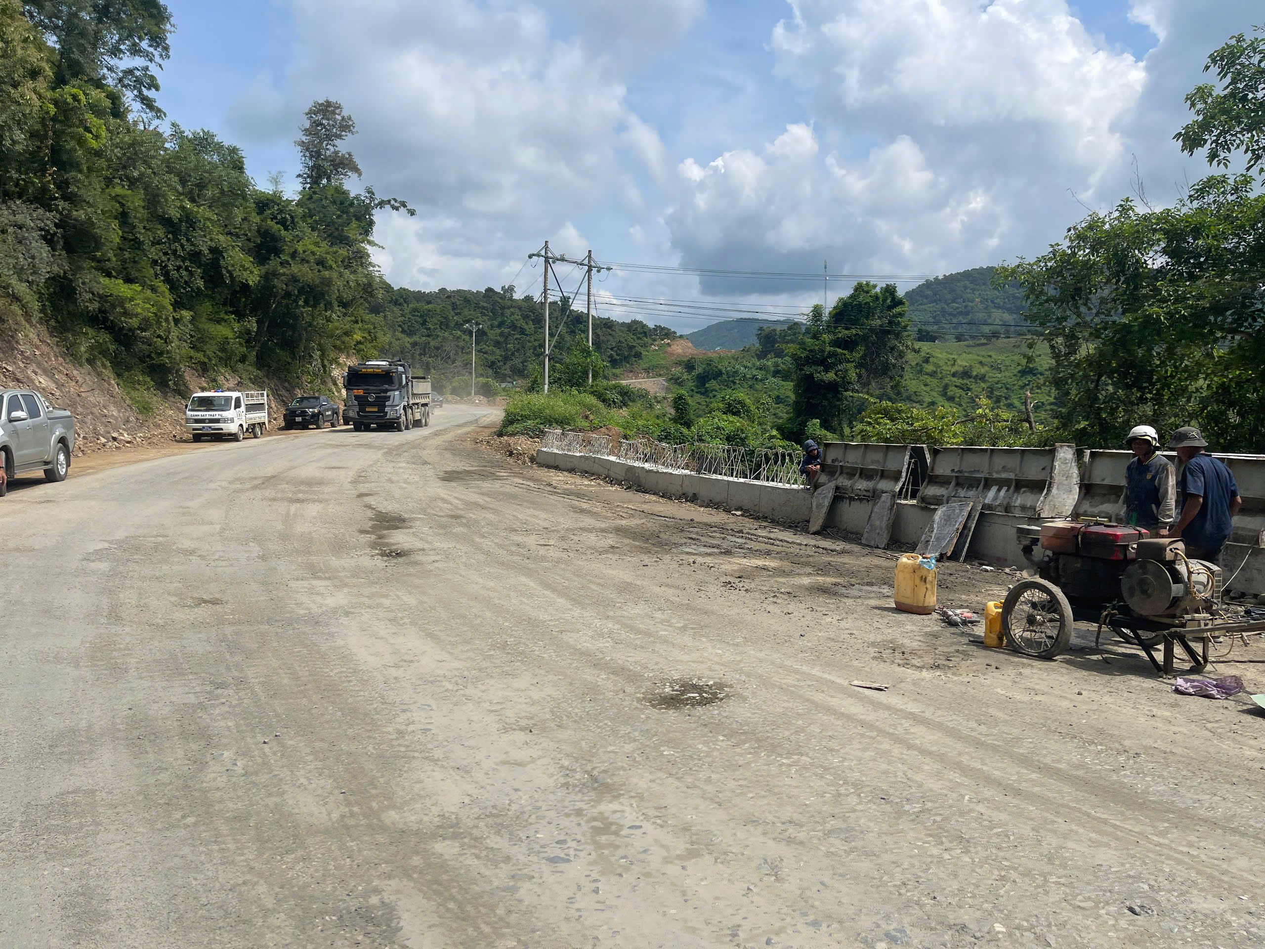 Chủ tịch tỉnh Lâm Đồng: Quốc lộ 28B chậm tiến độ sẽ đề nghị thay chủ đầu tư, nhà thầu