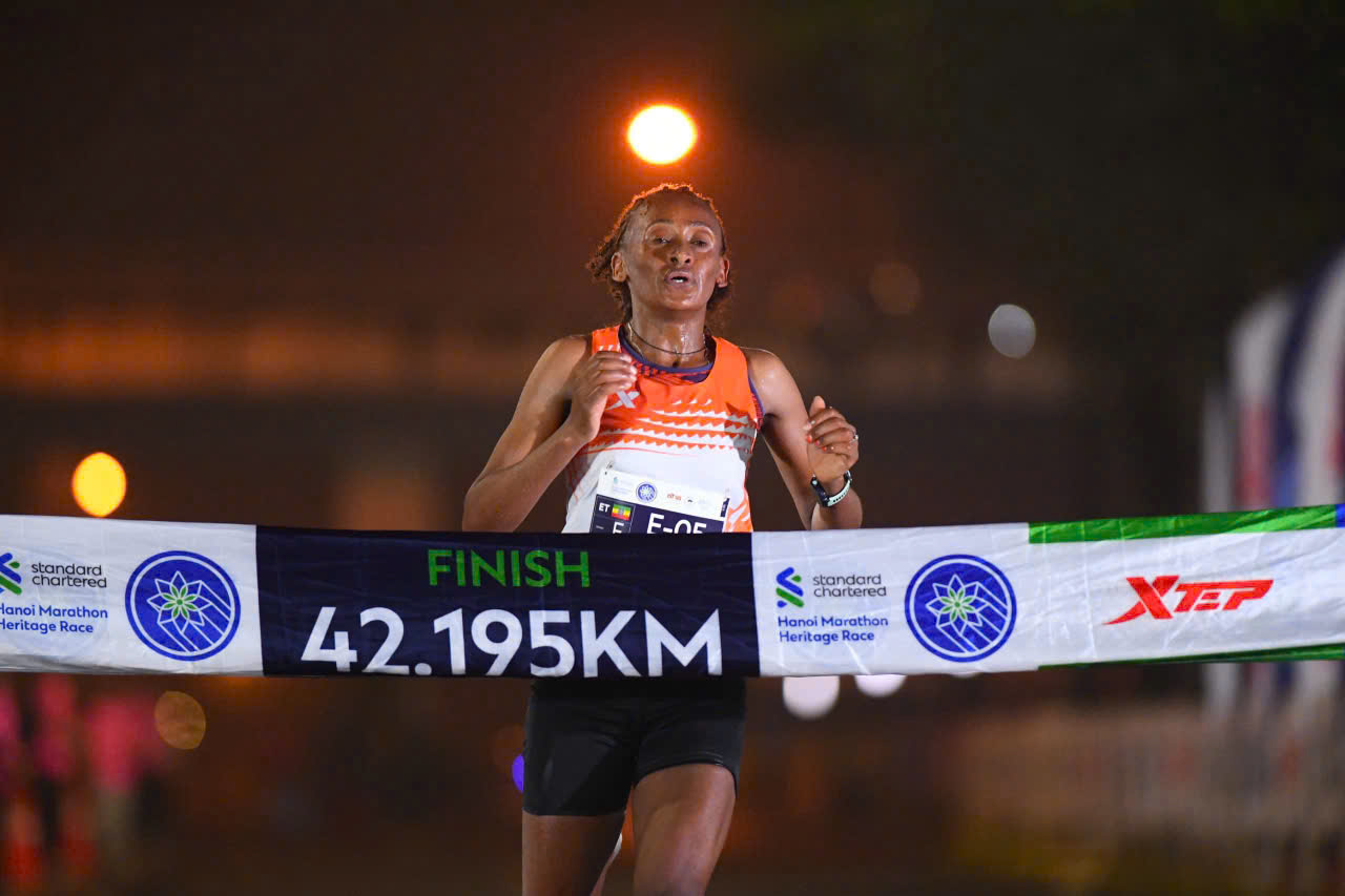 Une compétition passionnante entre Huynh Anh Khoi, Nguyen Van Lai, Pham ...