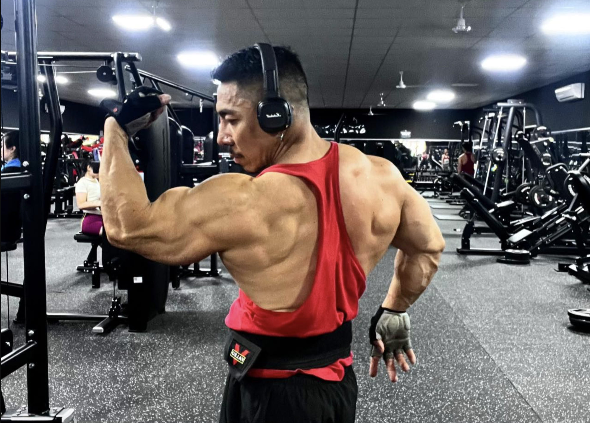 Bodybuilder Pham Van Mach returns to the world bodybuilding competition