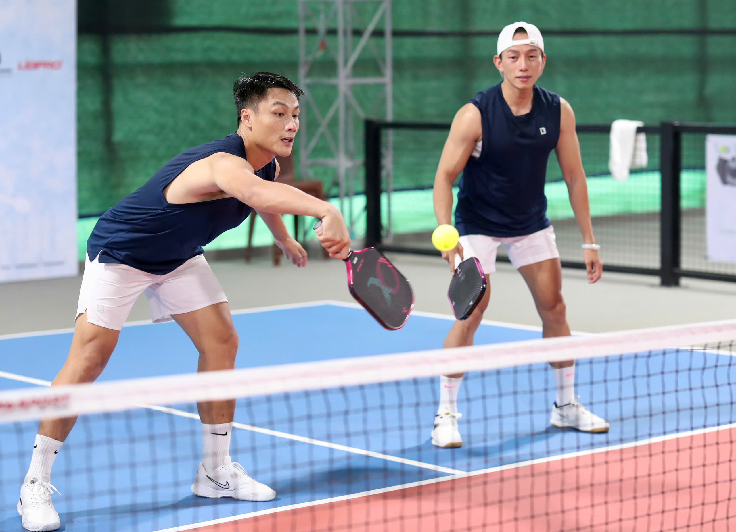 Mac Hong Quan Gana El Título De Dobles Masculino 18 44 Años En El