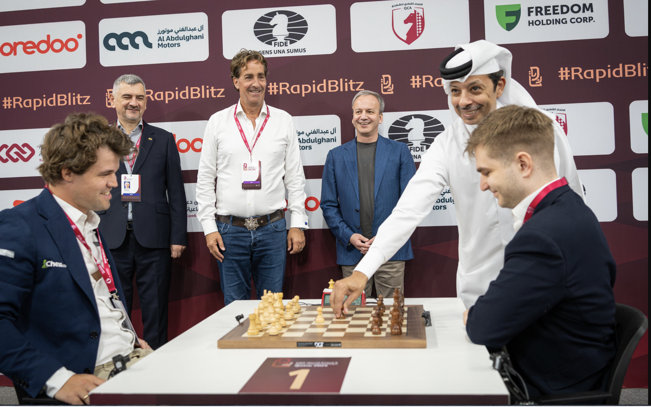 Magnus Carlsen wins the "double gold" in both rapid and blitz chess world championships.