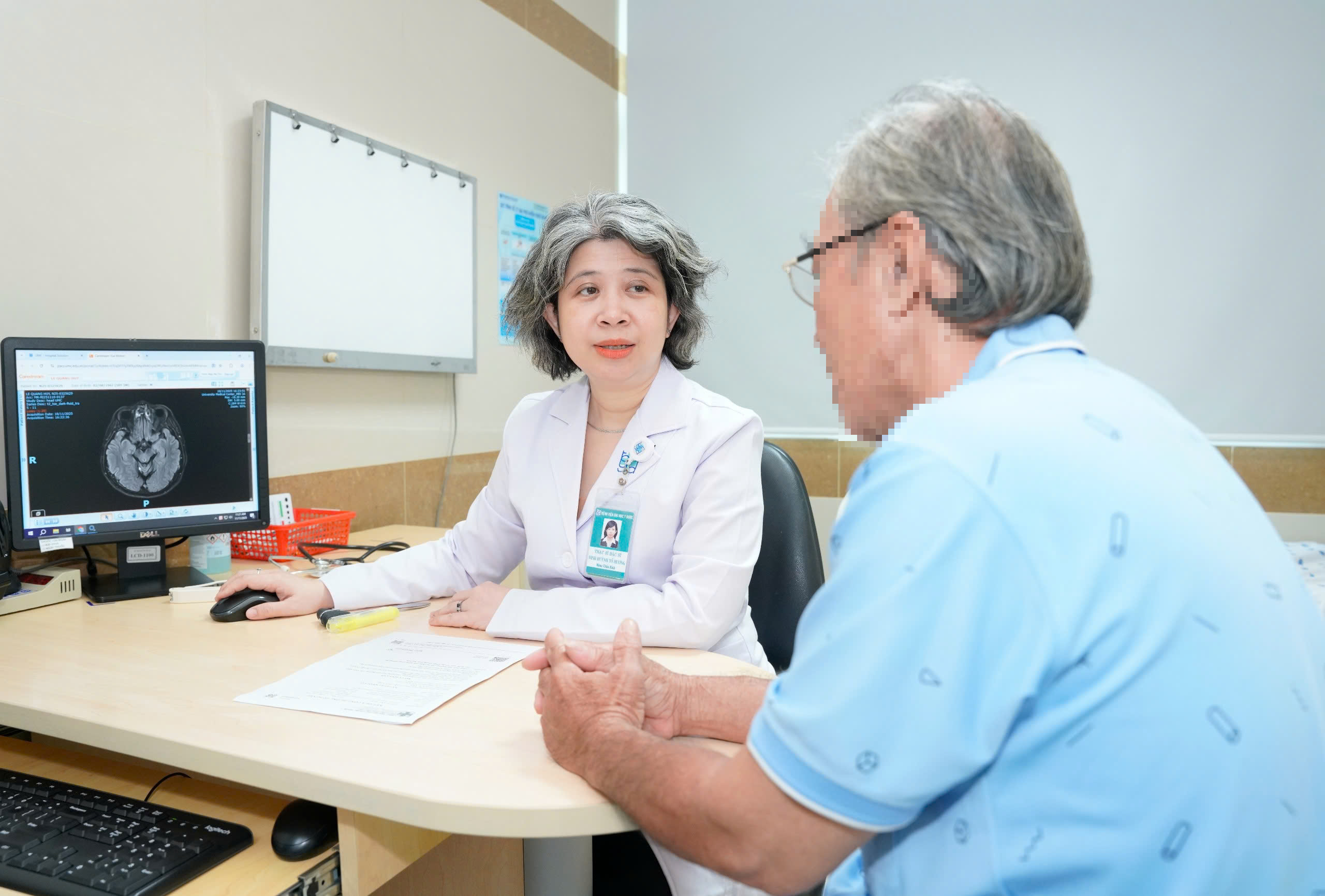 Đừng xem thường triệu chứng chóng mặt