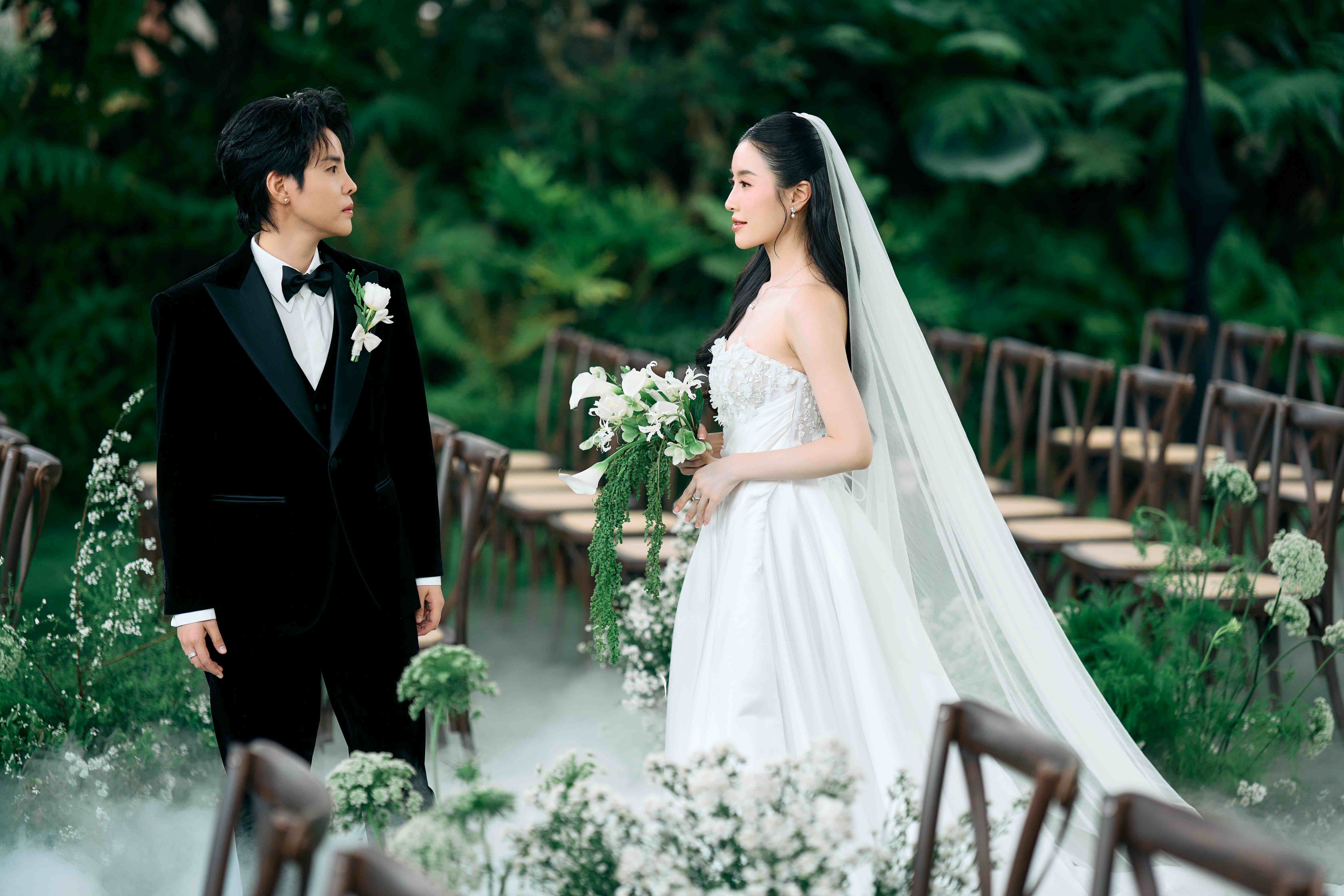 Bất ngờ với gia thế vợ Vũ Cát Tường