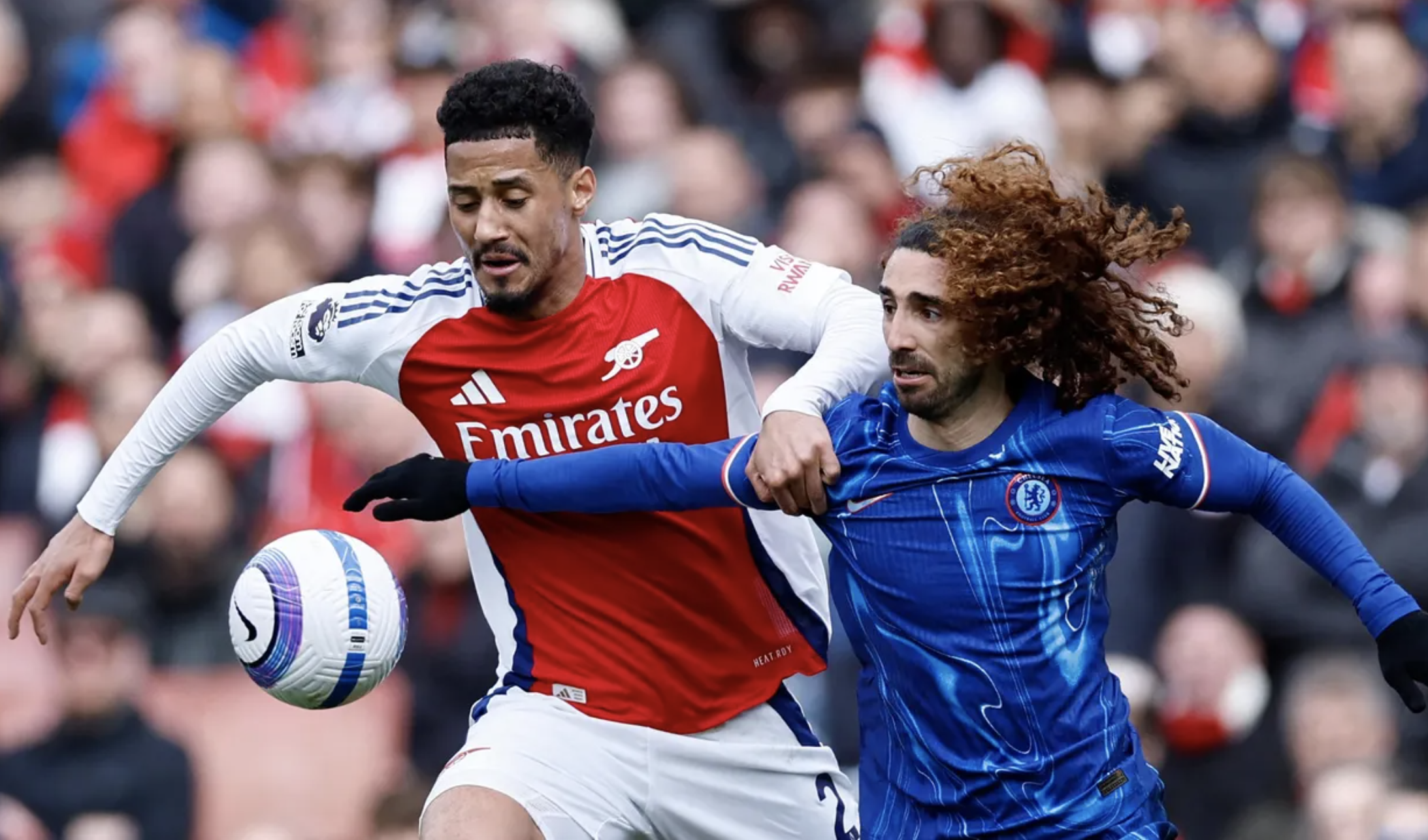 Hạ Chelsea bằng "bài tủ", Arsenal xây chắc ngôi nhì Ngoại hạng Anh