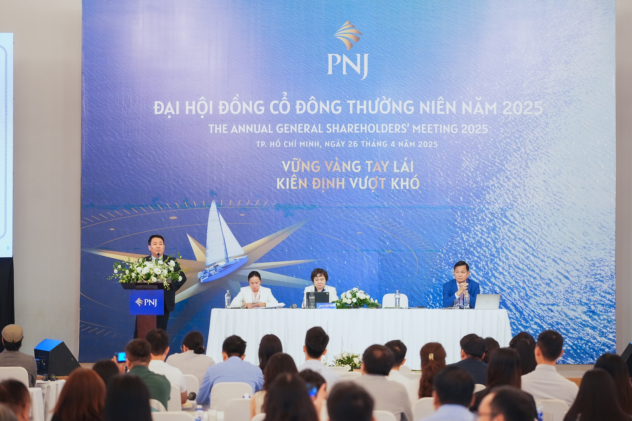 PNJ-Vorsitzender Cao Thi Ngoc Dung: „Das Unternehmen profitiert nicht ...