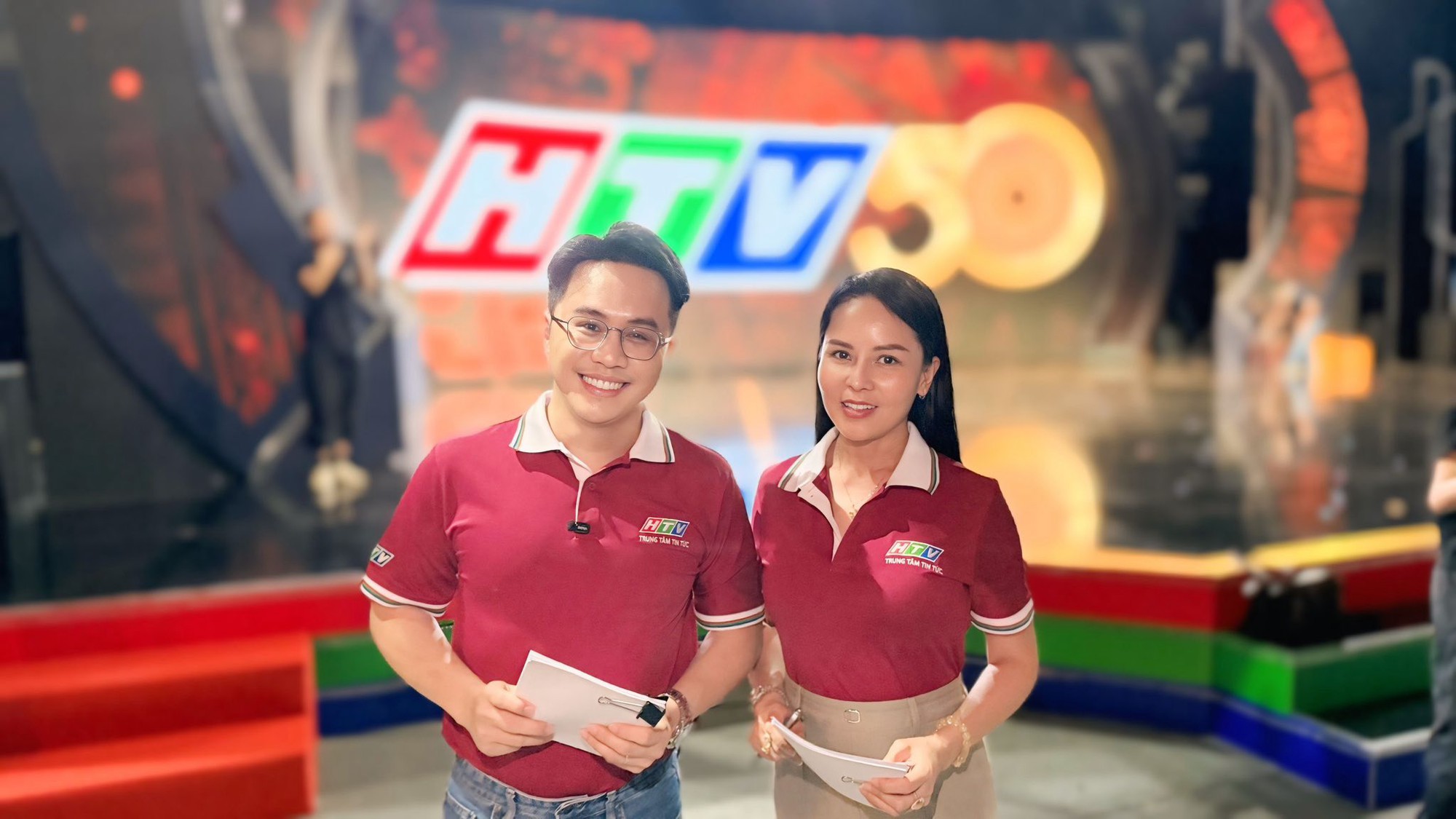 On the morning of May 1, live broadcast of the program celebrating the ...