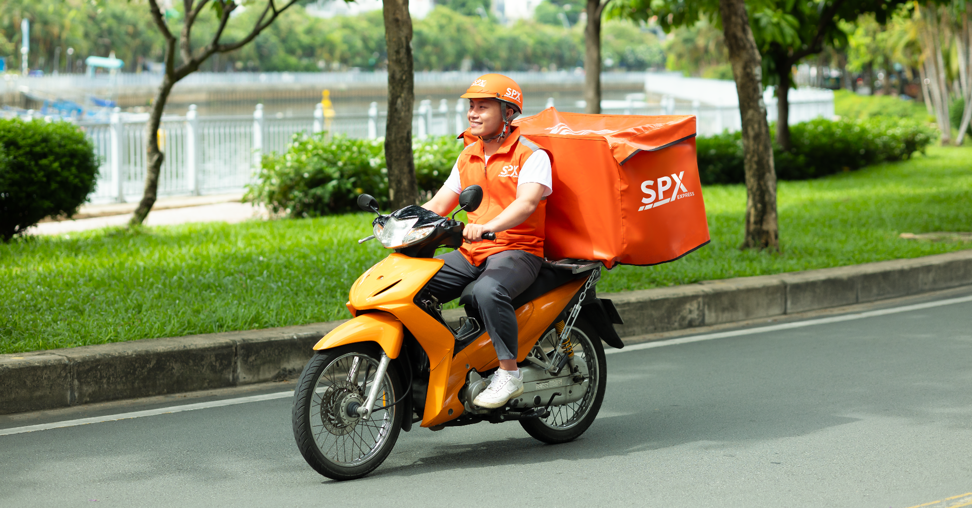 SPX Express đồng hành cùng tài xế ổn định tương lai với chính sách phúc ...