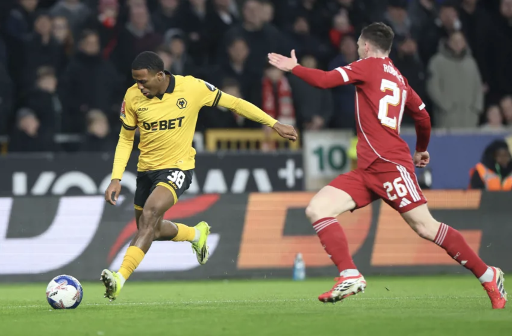 Đòi nợ thành công Wolverhampton, Liverpool bùng nổ vào tứ kết FA Cup