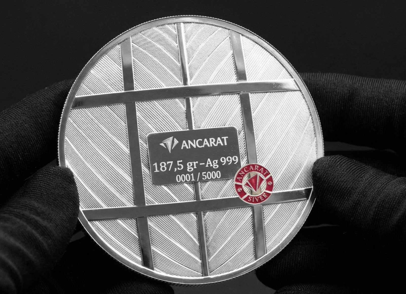 Cuối ngày 2-6, giá vàng, bạc bất ngờ tăng nhanh