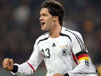 Ballack bị loại khỏi tuyển Đức