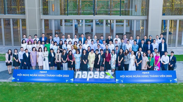 VietCredit được vinh danh hạng mục "Ngân hàng triển khai thẻ tín dụng ...