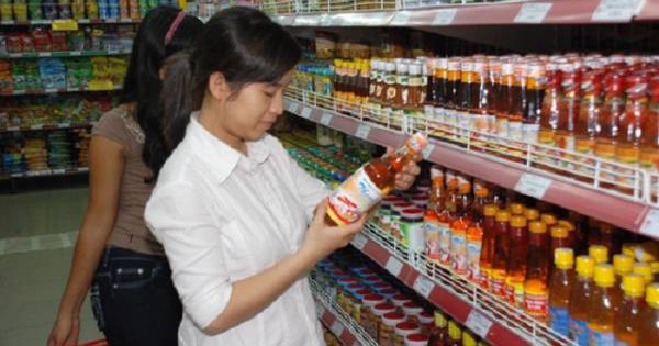 Bản tin NLĐ ngày 8-11: Vinastas phải cải chính thông tin về nước mắm ...