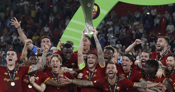 AS Roma vô địch Europa Conference League, Jose Mourinho lập kỳ tích