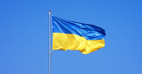 Lãnh đạo Việt Nam gửi điện mừng Ukraine