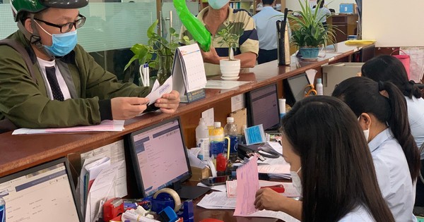 Viên chức quản lý có thể được bổ nhiệm lại nhiều lần để giữ một chức vụ