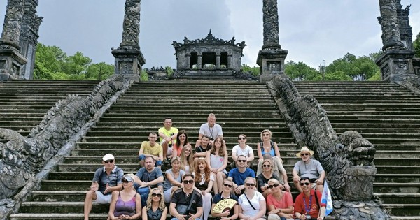 Chặng đường mới của Lữ hành Vietluxtour