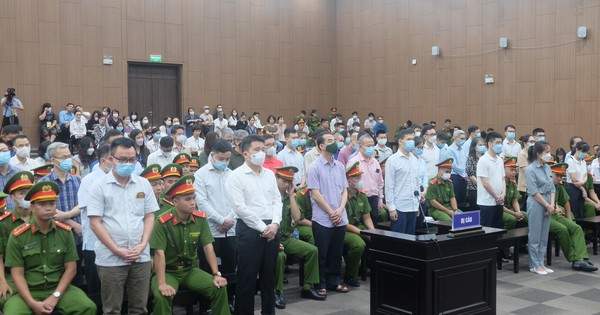 Nghĩ về "văn hóa phong bì"