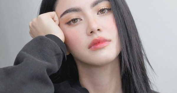 "Ma nữ đẹp nhất Thái Lan" Mai Davika trình diễn váy cưới của Lan Khuê