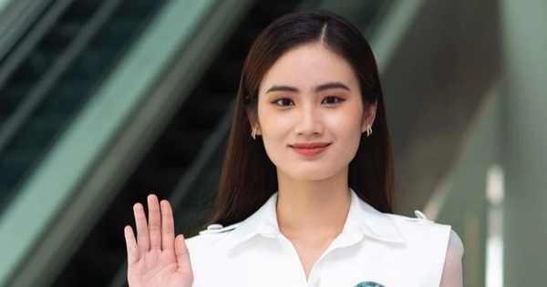 Ý Nhi đang ở đâu?