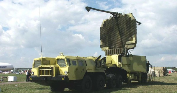 Ukraine tấn công “đôi mắt” của S-400, Nga đáp trả mạnh tay