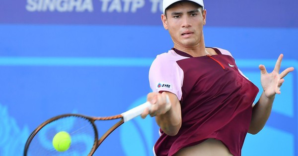 Maximus Jones tạo kỳ tích, quần vợt Thái Lan quyết giành vàng ở SEA ...