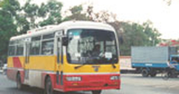 Xe buýt Transinco: 65% tỉ lệ nội địa hóa