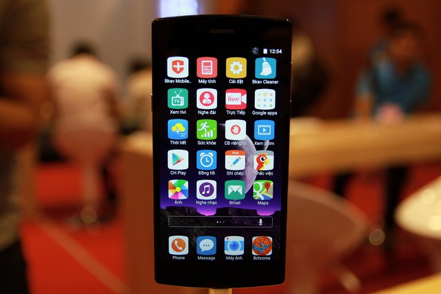 Bkav Bphone 2 sẽ được phân phối qua hệ thống Thế Giới Di Động | Thị ...