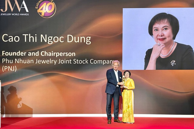 Bà Cao Thị Ngọc Dung là một trong 40 biểu tượng xuất sắc nhất ngành kim hoàn thế giới | Thị ...